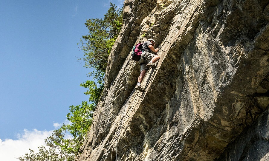 33 Vie Ferrate a Lecco: Relazioni, Cartine, Foto e Video.